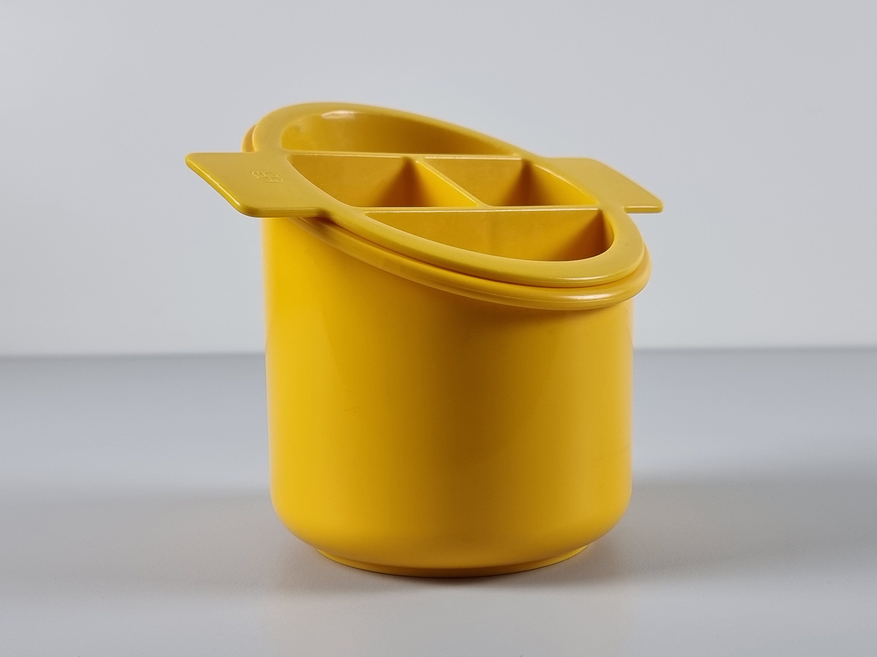 Space Age Design - Vintage GUZZINI Chef Line Yellow Plastic Cutlery ...