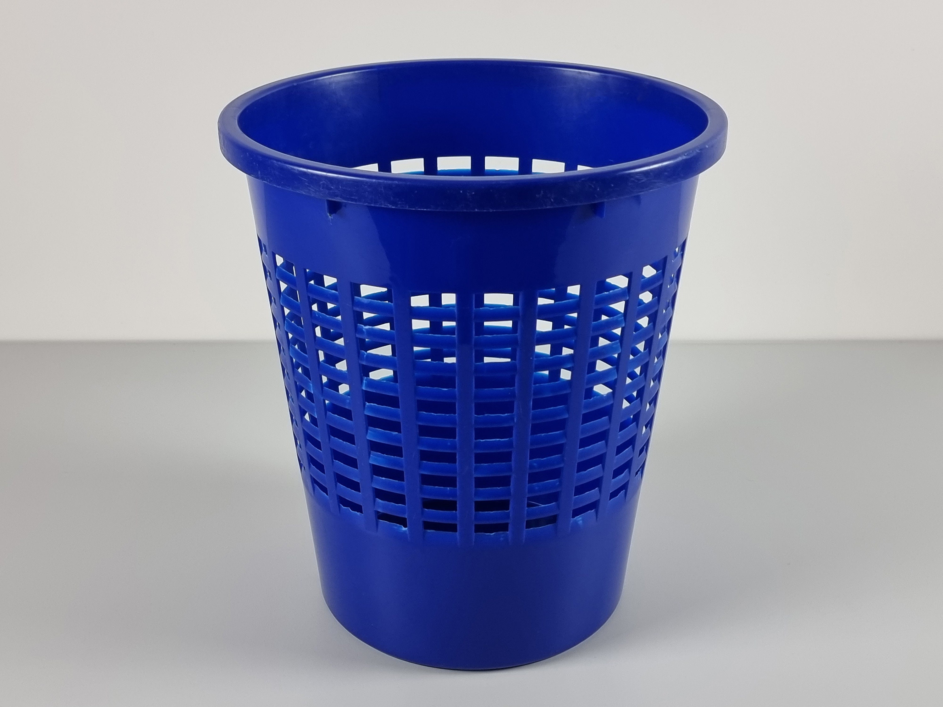 Space Age Design - Vintage CURVER Blue Plastic Waste Paper Basket ...