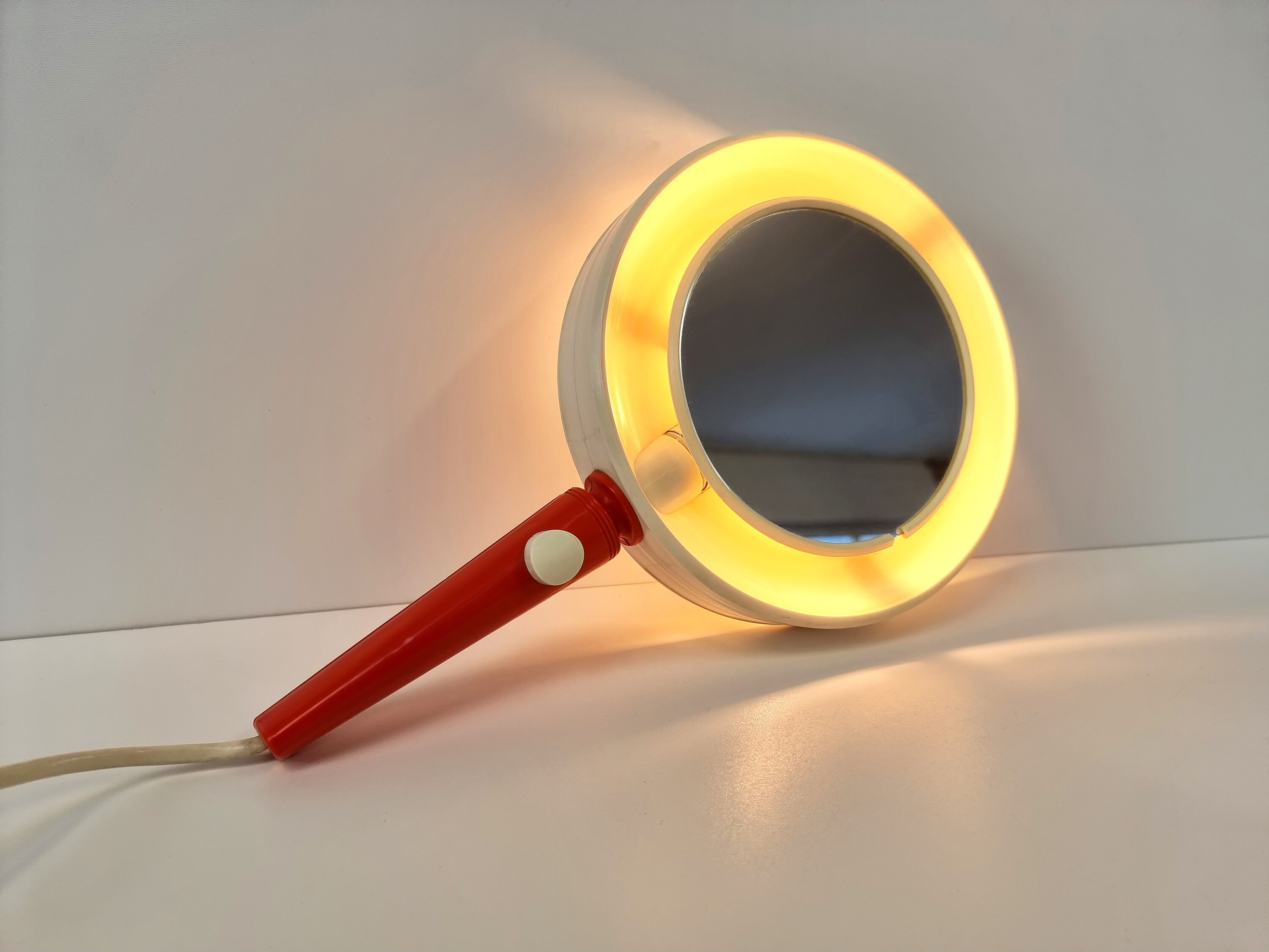 Space Age Design - Vintage SPECTRALUX Consul Make-Up Mirror With ...