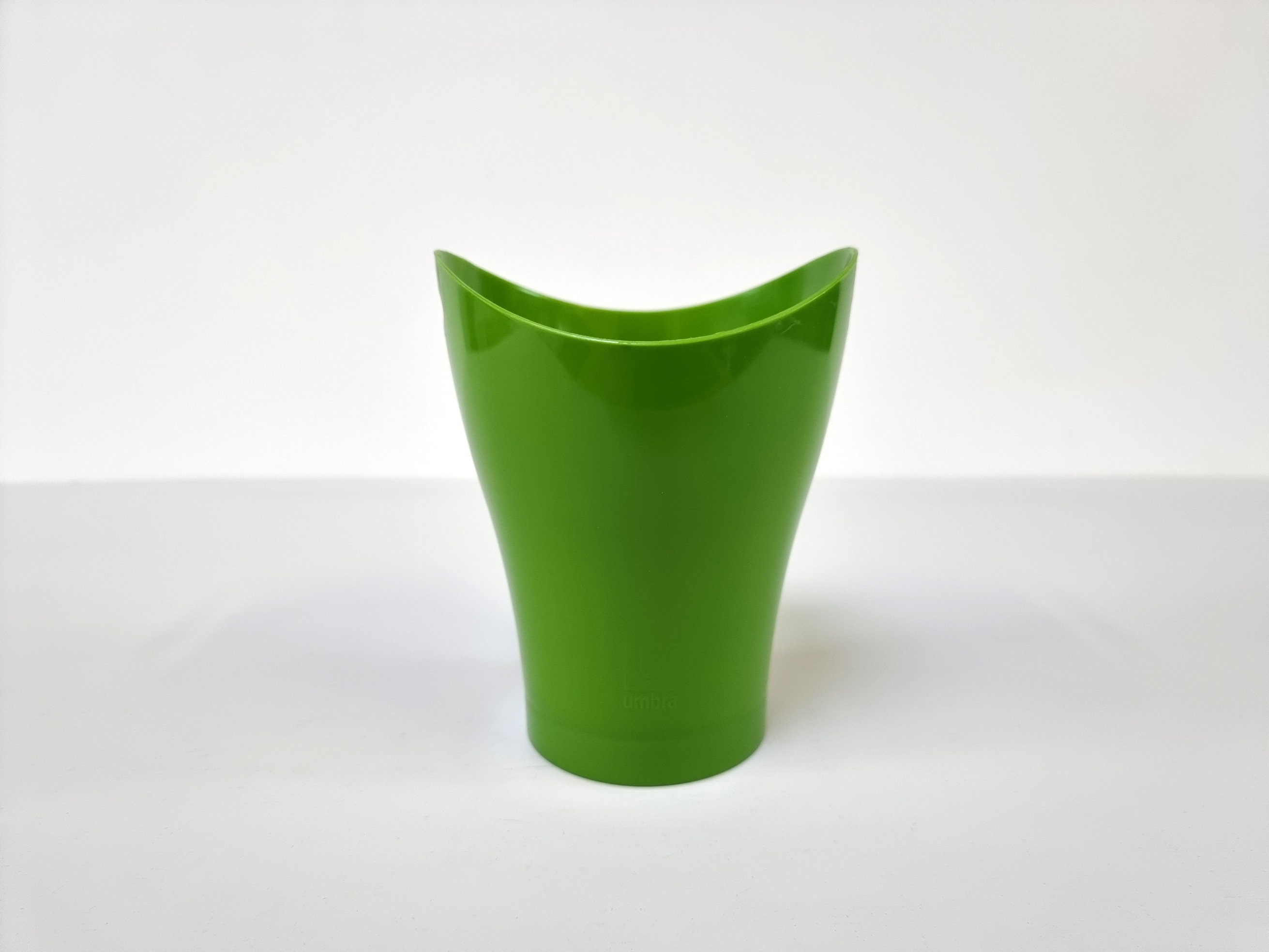 Vintage UMBRA Garbo Plastic Wastepaper Bin - Retro Trash Bin - Designed ...