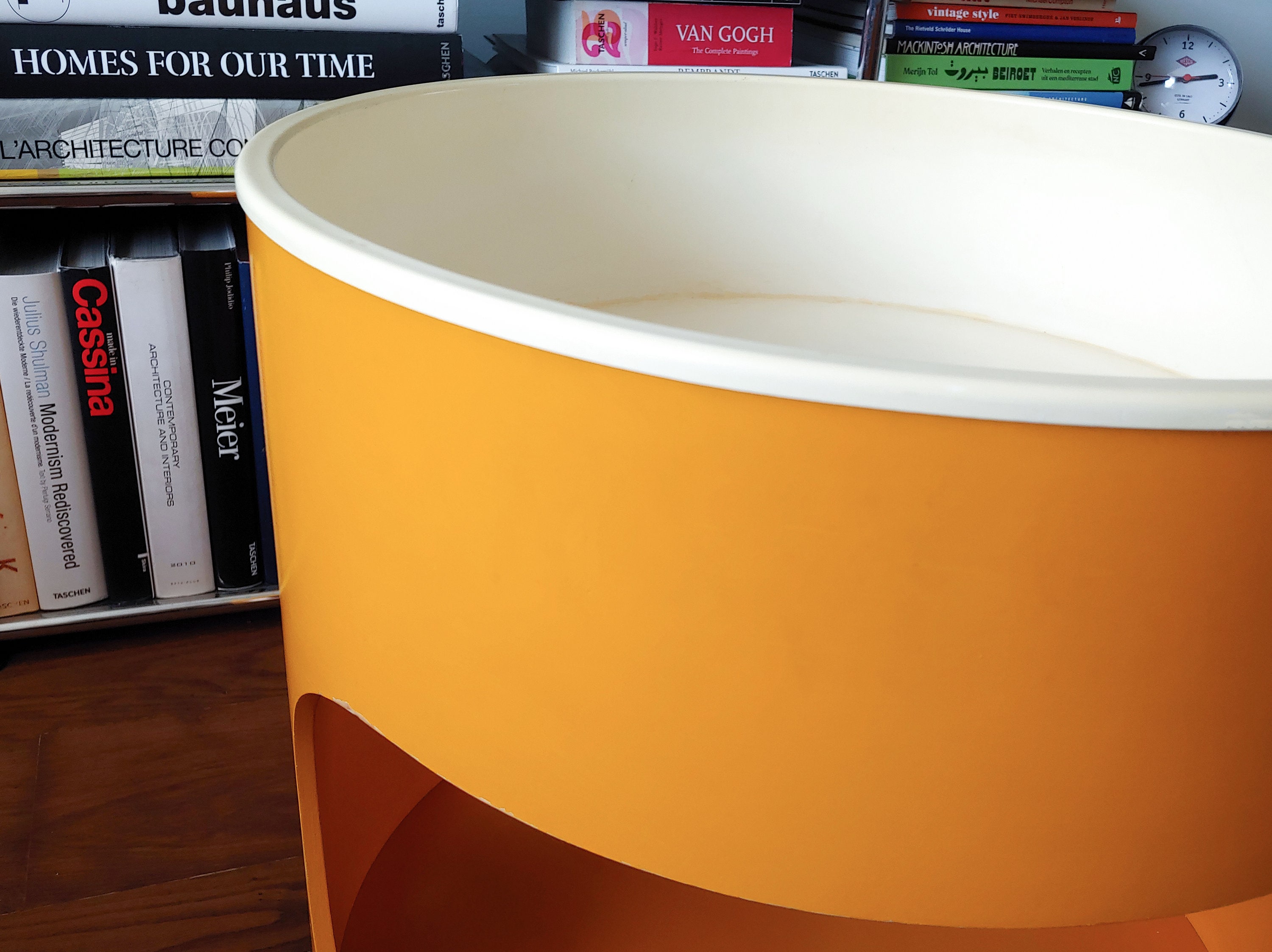 Space Age Design - Vintage Coffee Table - 5124 Luna Side Table - Opal ...