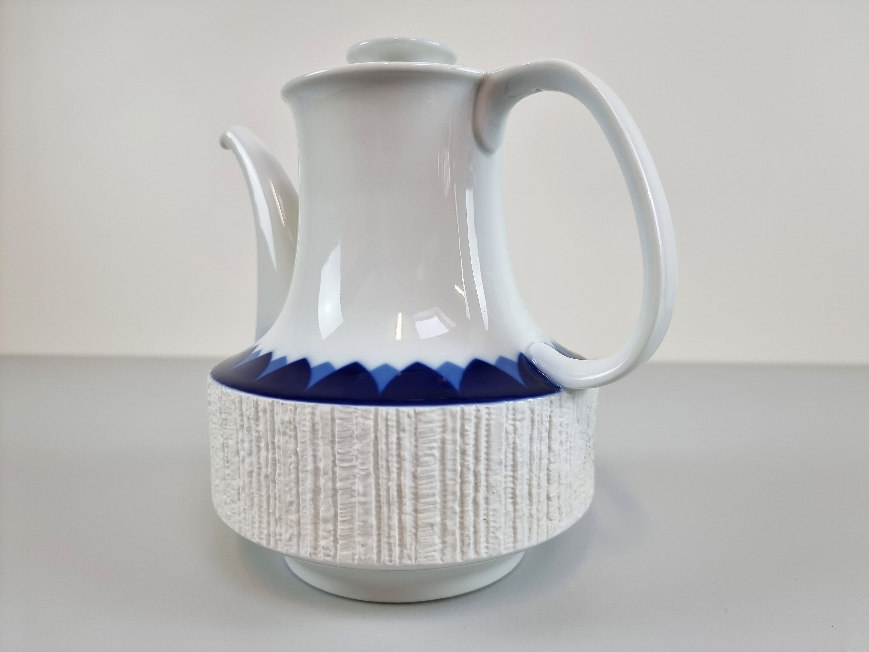 Space Age Design - Vintage THOMAS Ceramic Teapot - Vintage Ceramics And ...