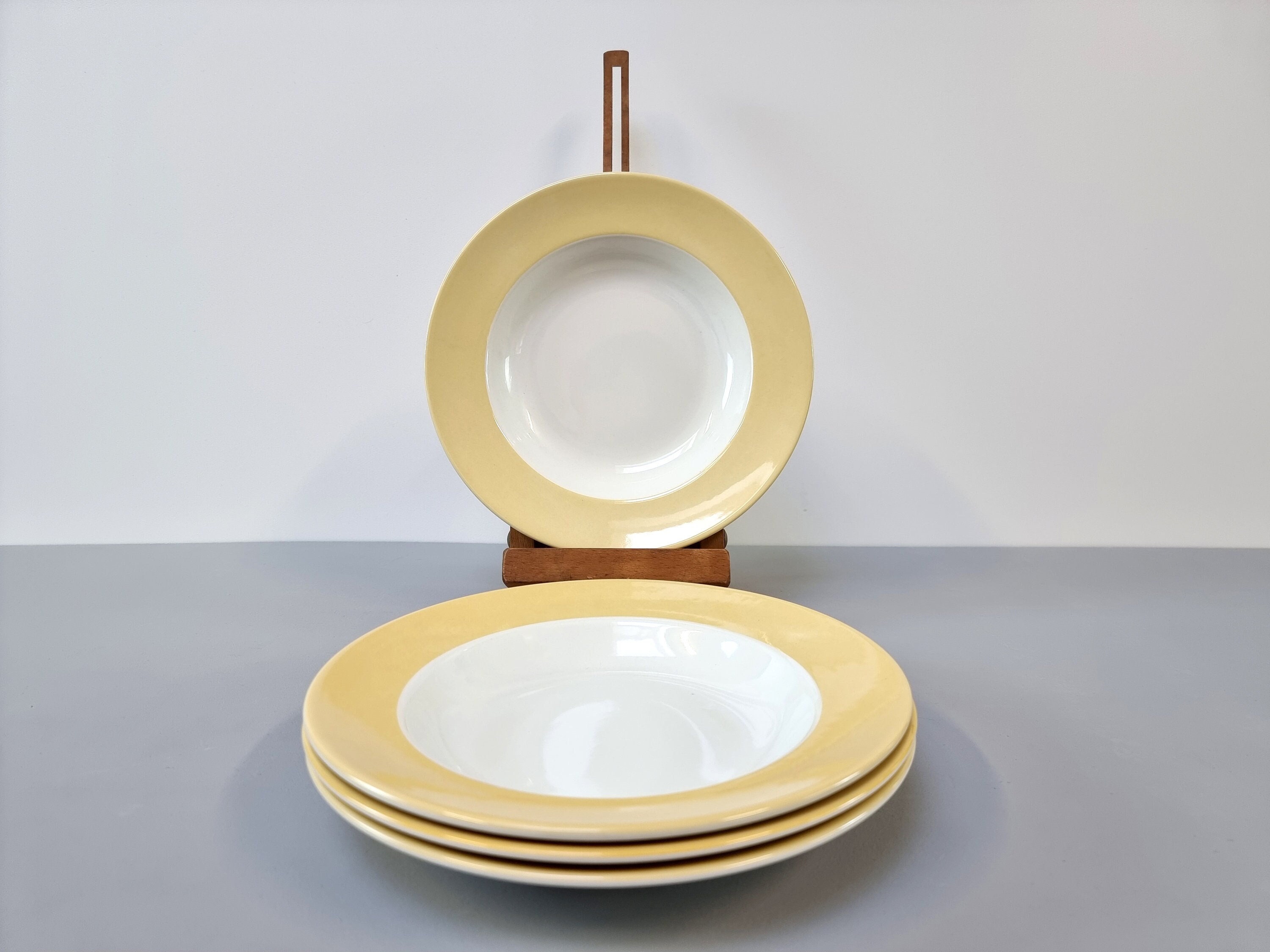 Set Of 4 Vintage Ceramic Serving Dishes - Retro Ceramic Plates ...