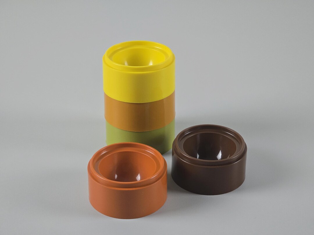 Space Age Design Vintage TUPPERWARE Set of 5 Plastic Egg Holders ...