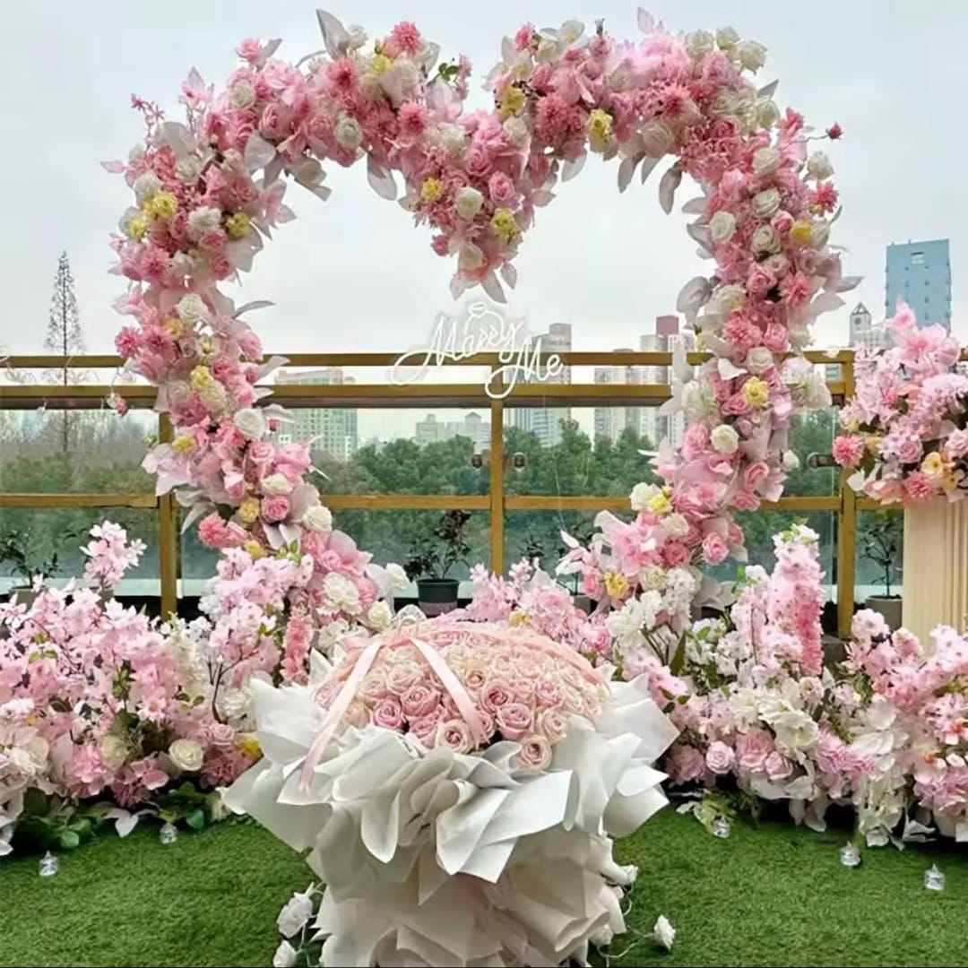 Heart Shaped Backdrop Stand, Valentines Day Backdrop, Marry Me Stand ...