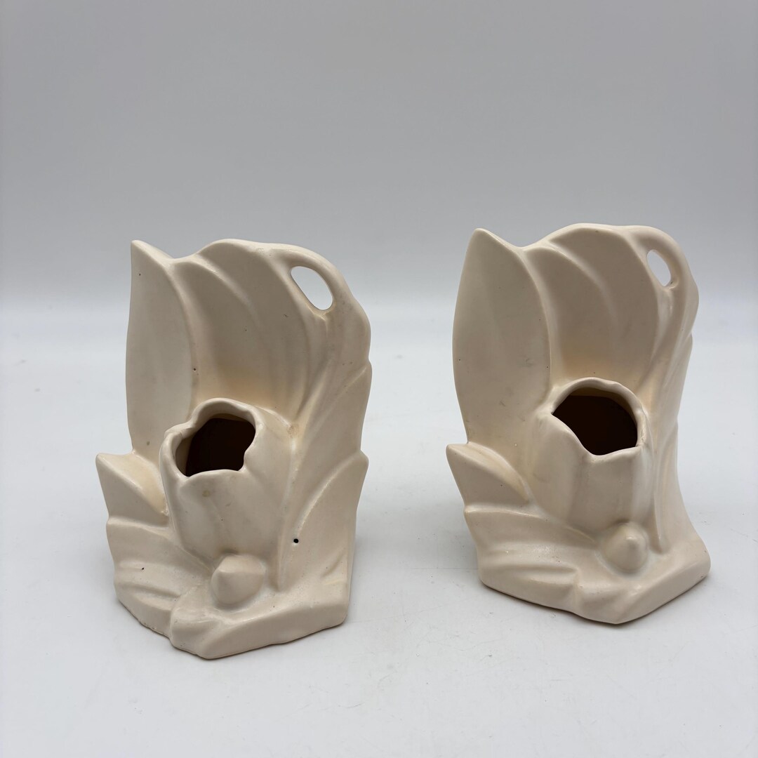 Vintage Nelson Mccoy Art Pottery White Tulip Vase Bookends Pair - Etsy