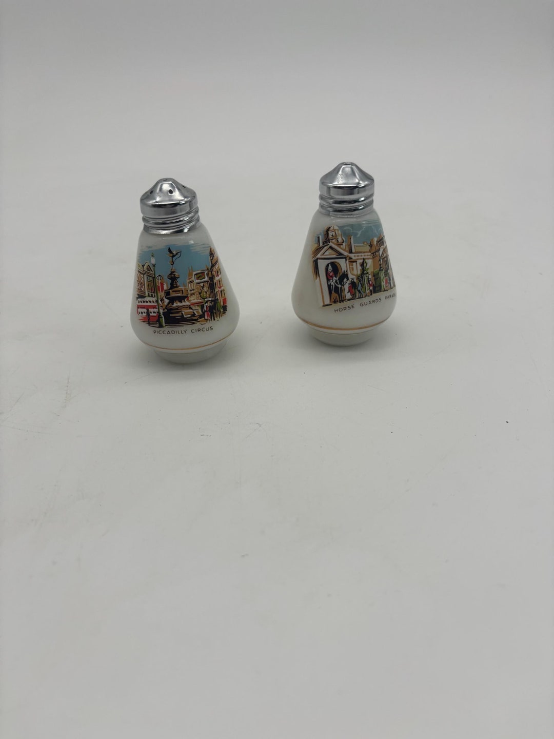 Vintage Milk Glass London Souvenir Salt and Pepper Shakers: Piccadilly ...