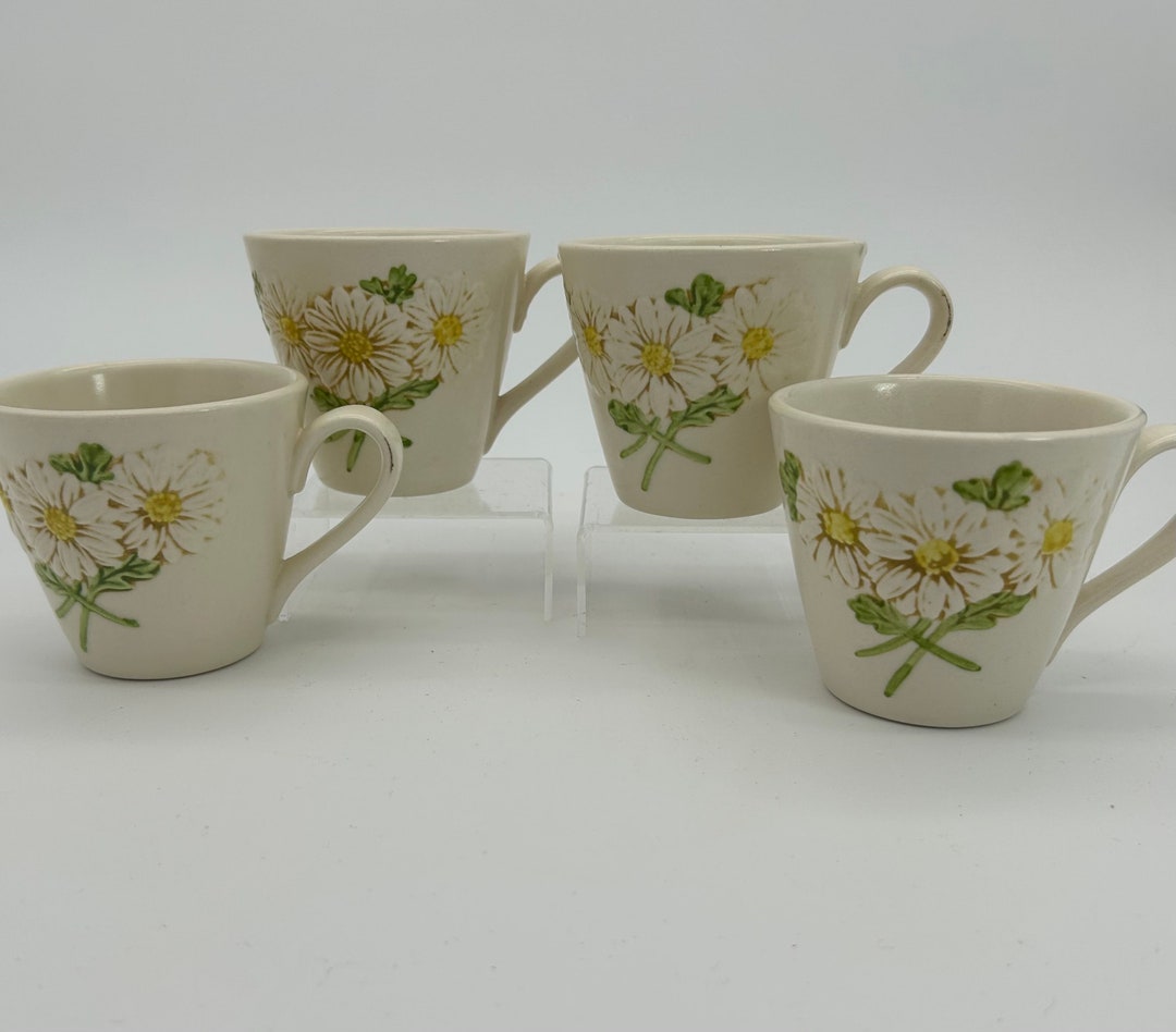 Set of 4 Vintage Floral Stoneware Mugs / Daisy Pattern Teacups / Coffee ...