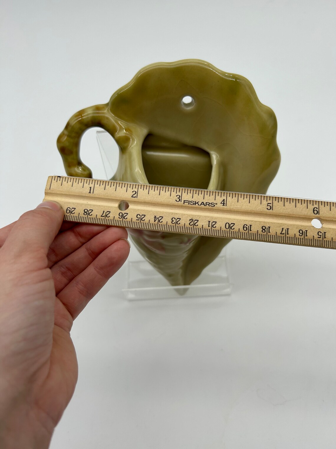Hull Pottery Woodland Conch Shell Wall Pocket Planter Sage Green and ...