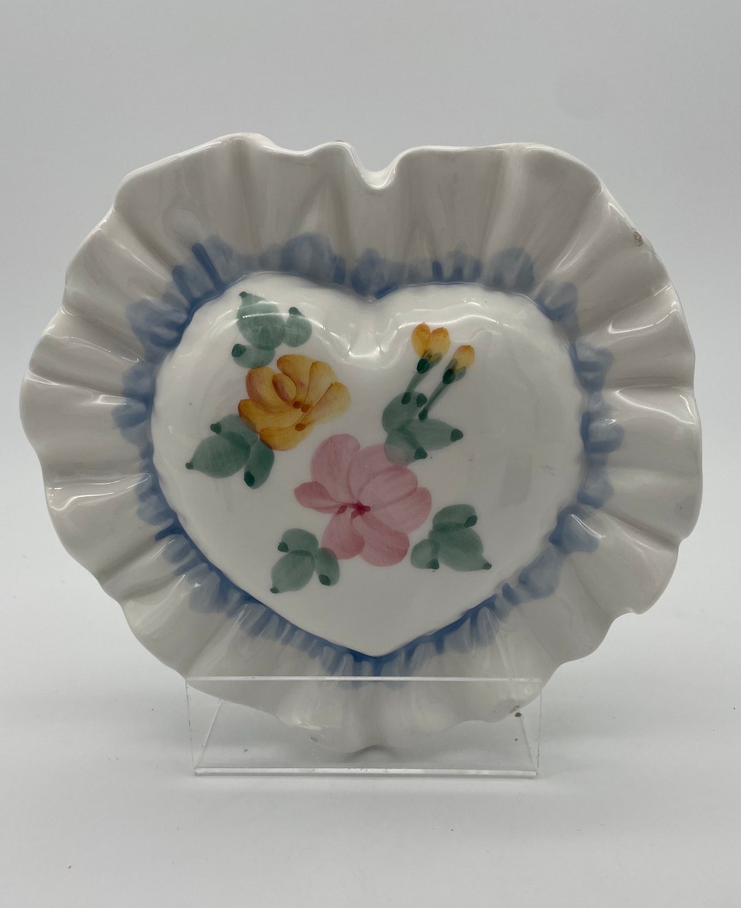 Vintage Ruffled Edge Heart Shaped Hand Painted Floral Wall Pocket ...