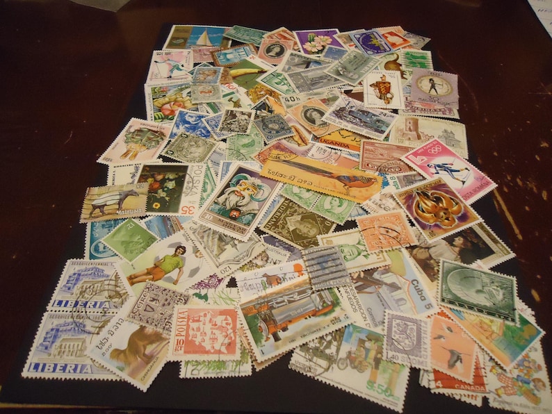 Used Assortment of 100 Vintage Worldwide Postage Stamps From Mostly ...