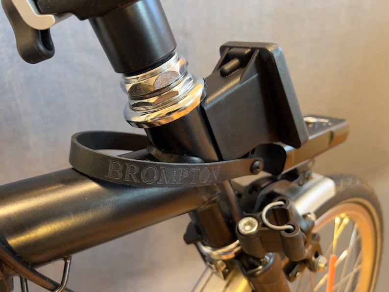 Brompton Bike Leather Luggage Strap, Handmade Engraved Pull Tab - Etsy