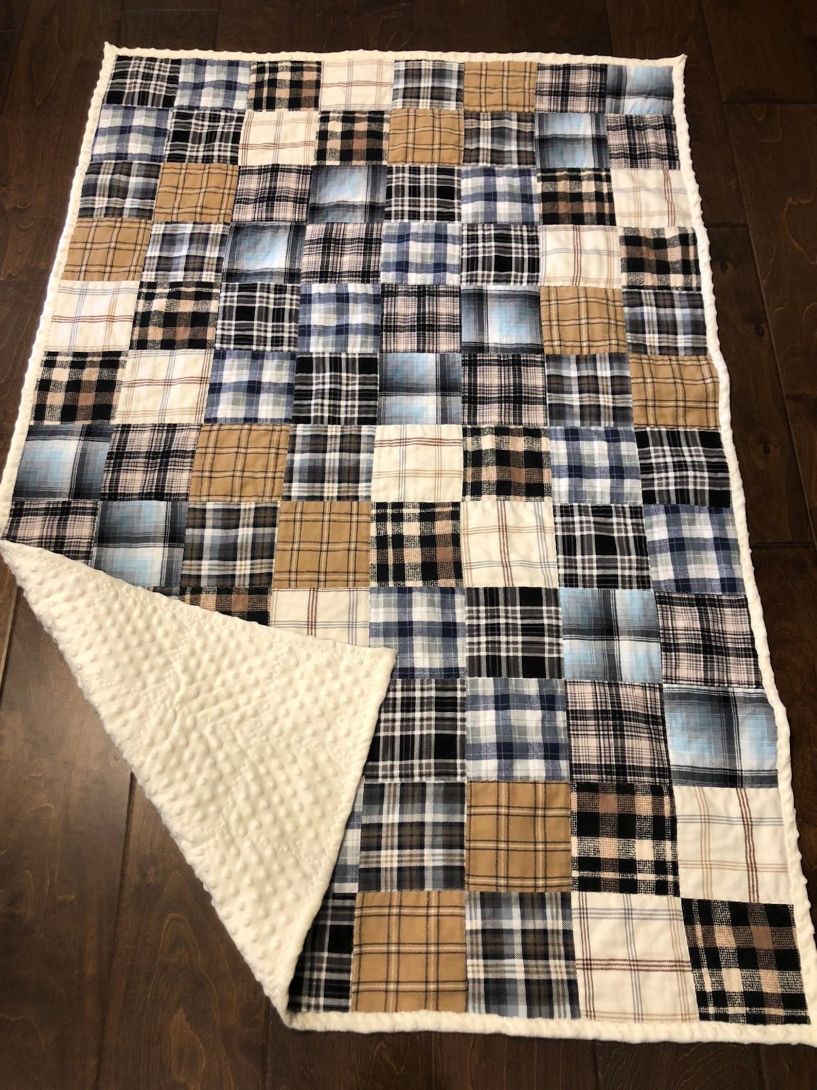 Patchwork Flannel Quilt, Plaid Quilt, Man Cave Quilt, Cabin Quilt ...