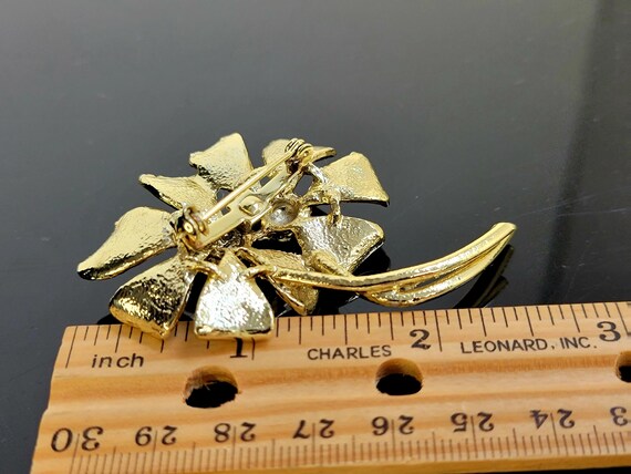 Large gold daisy flower brooch pin, Daisy flower jewe… - Gem
