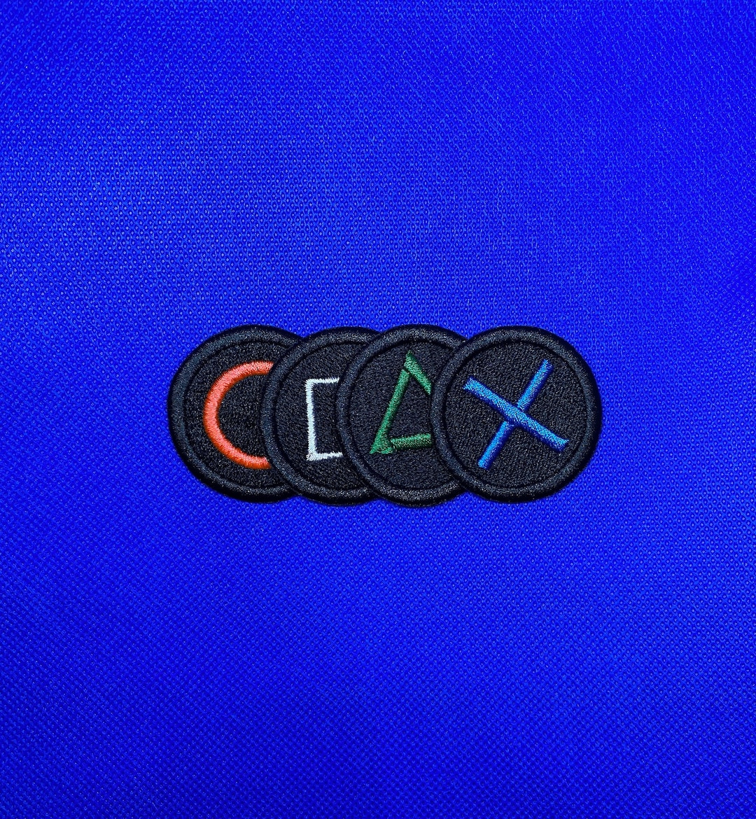 Buttons 4 Piece Set Iron On/ Hook & Loop Patches - Etsy