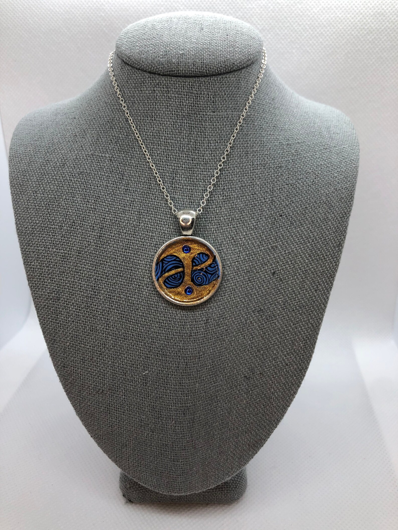 Double Sided Fable Guild Seal Pendant - Etsy