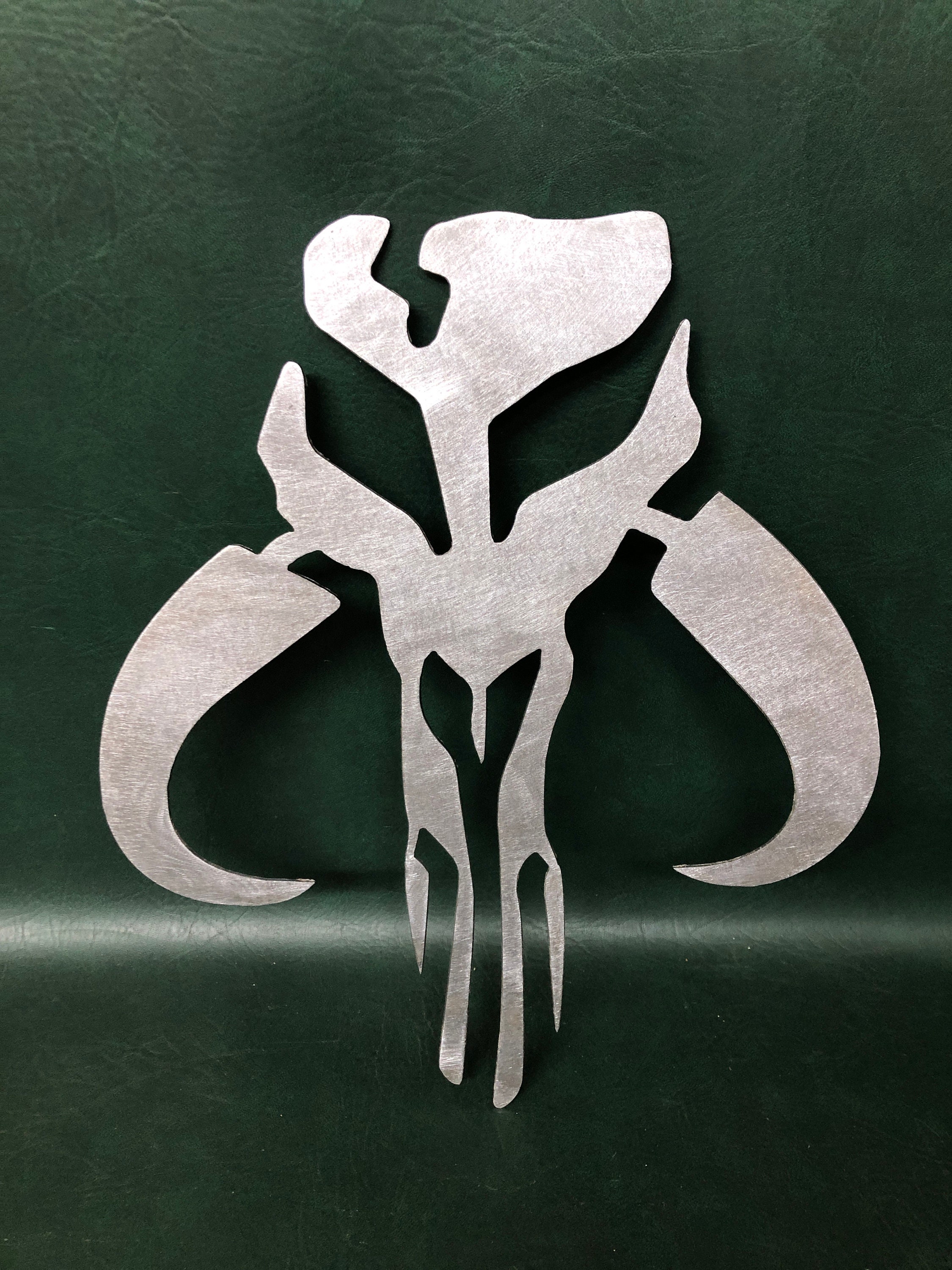 Mandalorian Symbol Wallpaper