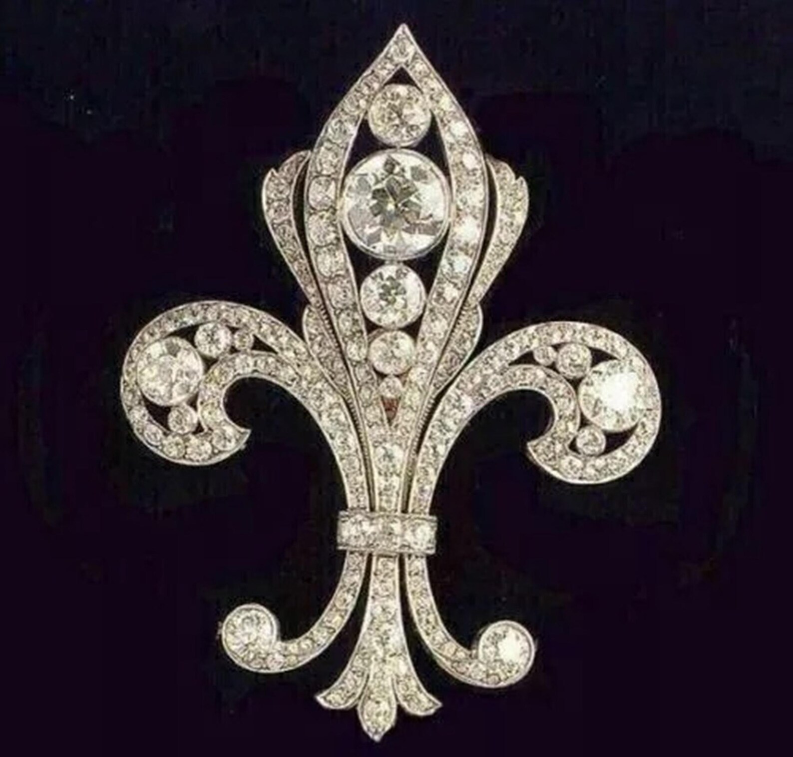 Fleur De Lis Brooch - Old European Cut Moissanite Diamond Brooch ...
