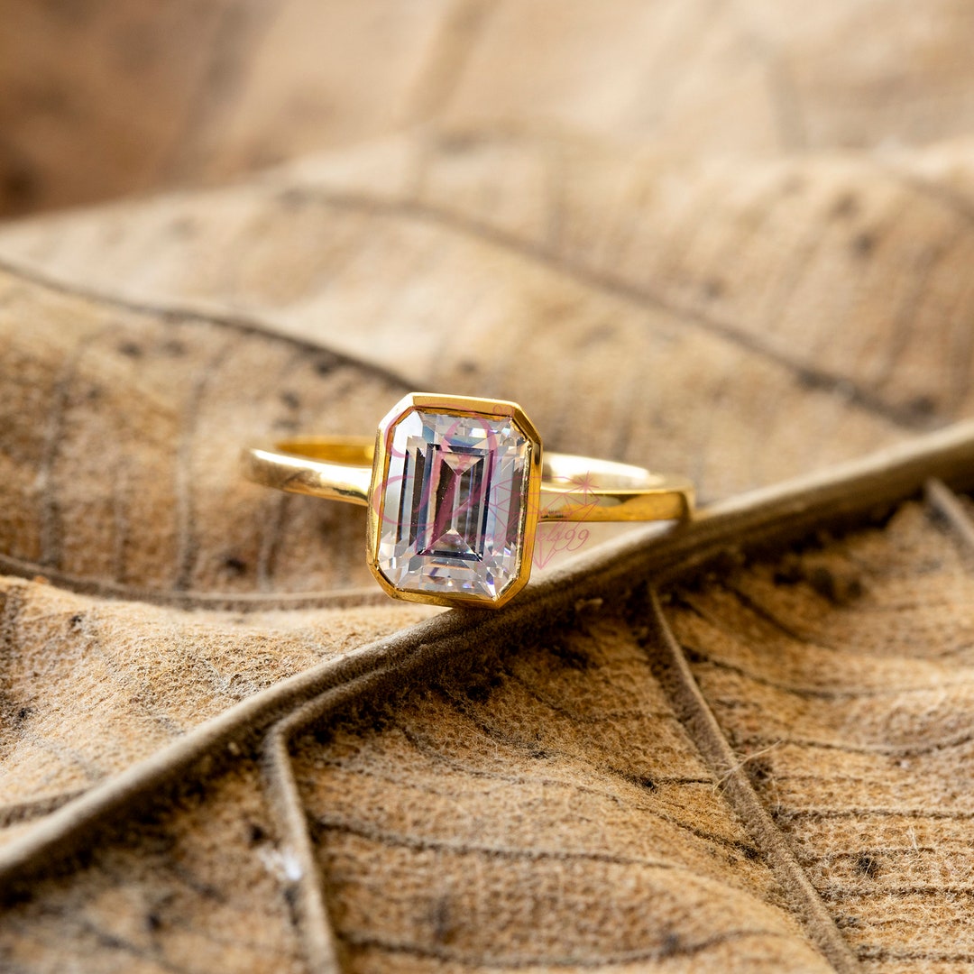 Solitaire Bezel Set Ring Emerald Cut Moissanite Diamond Wedding Ring ...