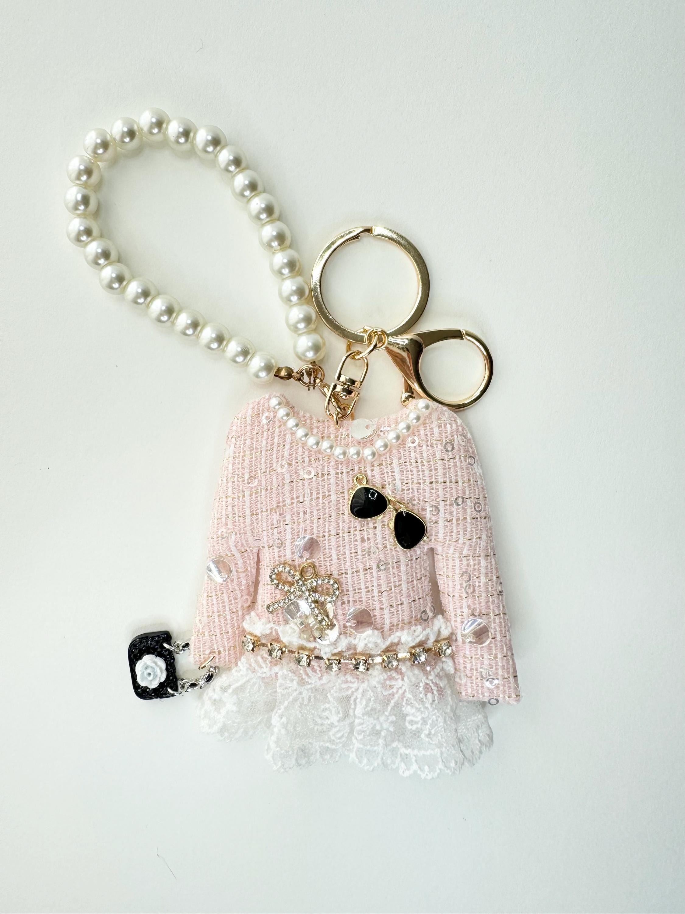 Outfit Keychain With Accessories - Etsy
