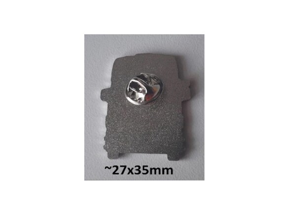 Scania Topline Pin – A Symbol of Excellence Since 2004 - Gem
