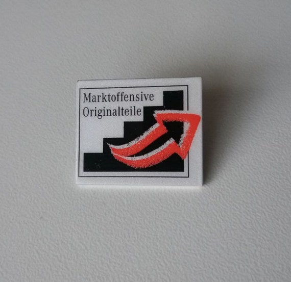 Original Mercedes-Benz service pins - Gem