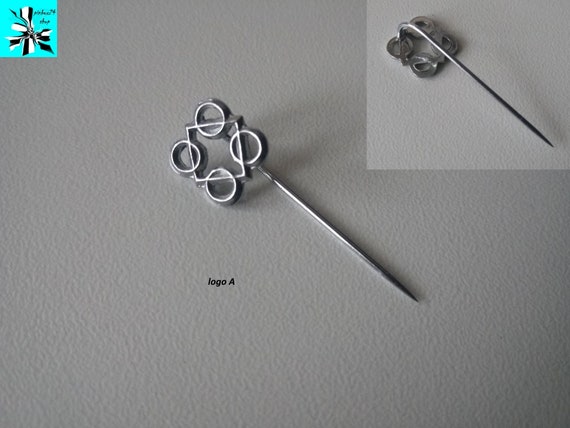 PERKINS engines vintage lapel pins - Gem