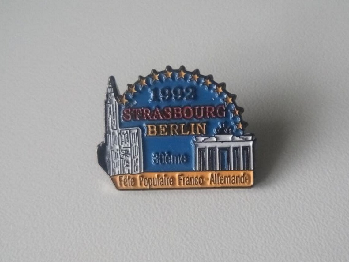Berlin Bear Brandenburg Gate Pins 1990s - Etsy