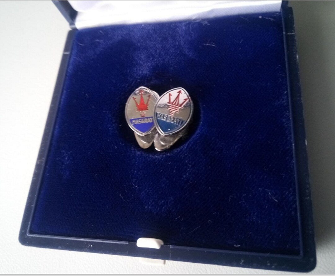2 MASERATI Cufflinks With Gift Box - an Elegant Accessory for Every ...