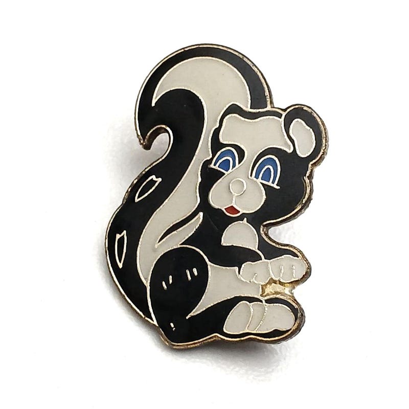 Skunk Pin - Etsy