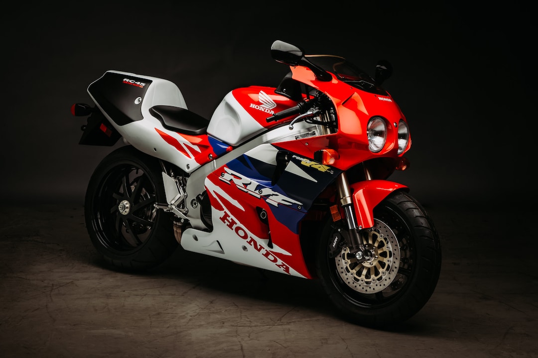 Honda RC-45 - 2ft X 3ft Art Print - Etsy