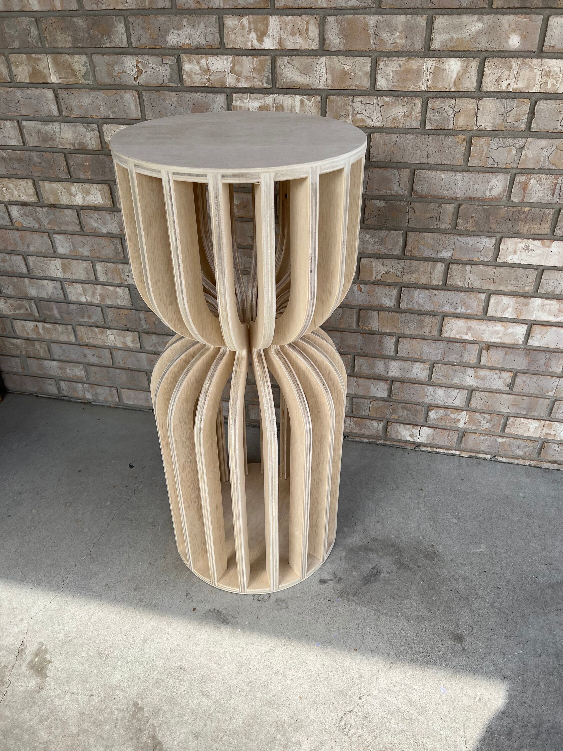 Parametric Design Cocktail Round Table/cake Stand - Customizable for ...