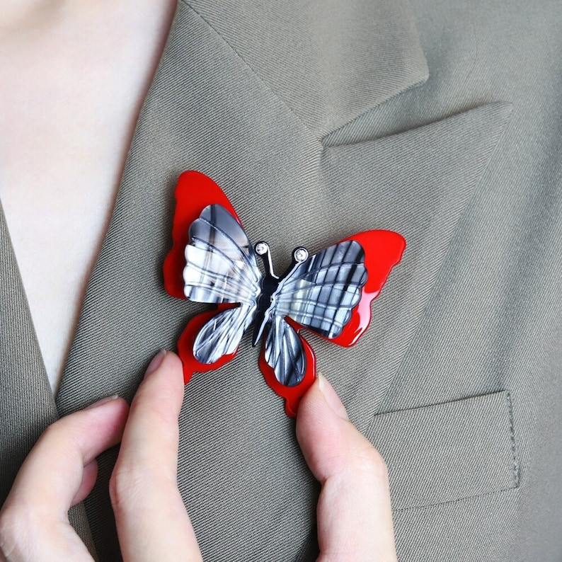 High Quality Custom Brooch Handmade Acrylic Women Exquisite Butterfly ...