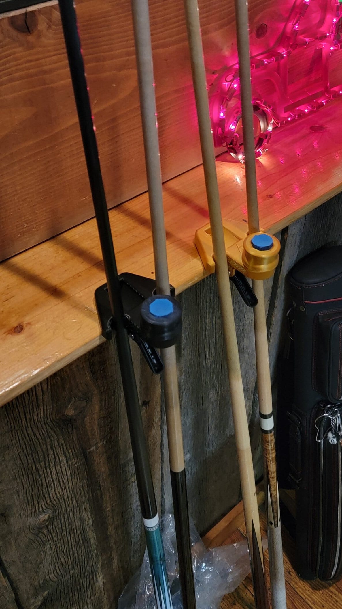 Deluxe Q-caddy Black Pool Billiards Cue Holder - Etsy