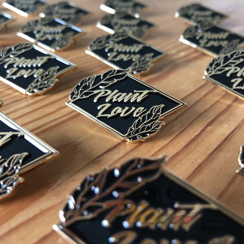 Plant Love Emaille Pin Plant Love Pin Weichemaille Pin Gold Anstecker ...