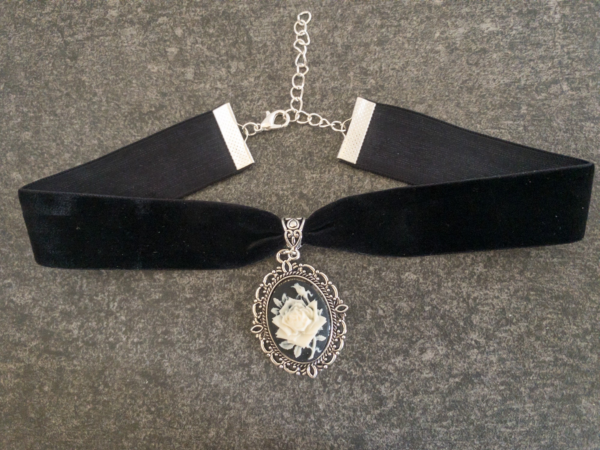 Gothic White Rose Choker White Rose Necklace Black Velvet | Etsy