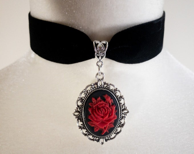 Red Rose Choker, Red Rose Necklace, Black Velvet Choker, Cameo Choker ...