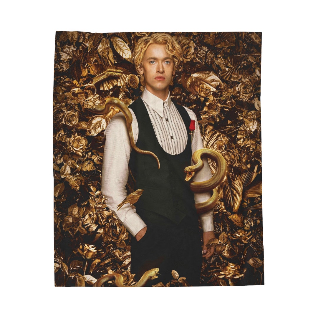 Coriolanus Snow Plush Blanket, Coriolanus Snow Blanket, Young Snow ...