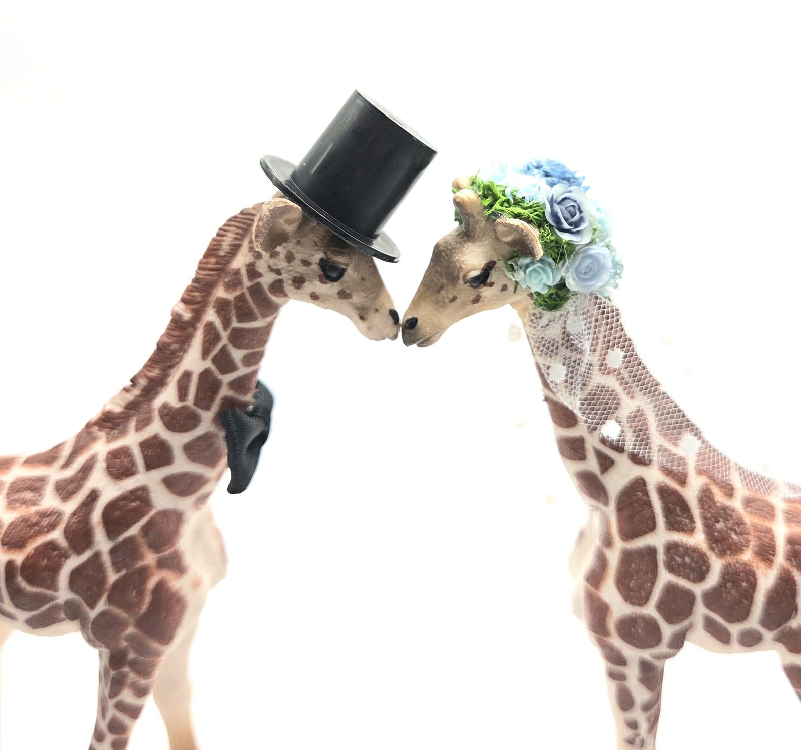 Giraffe Wedding Cake Topper | Animal Bride and Groom | Animal Theme ...