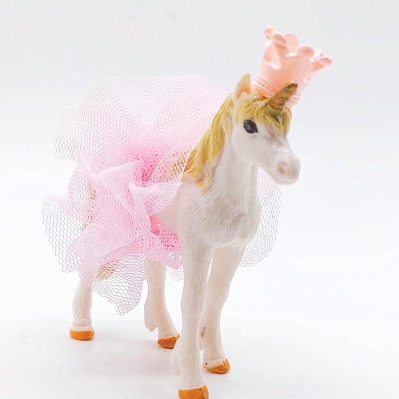 Unicorn Figure Vintage - Etsy UK