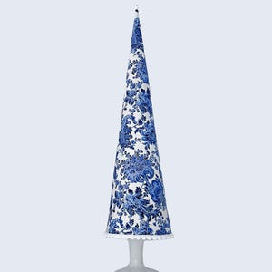 Chinoiserie Cone Tree, White and Blue Winter Decor, Handmade, Free ...