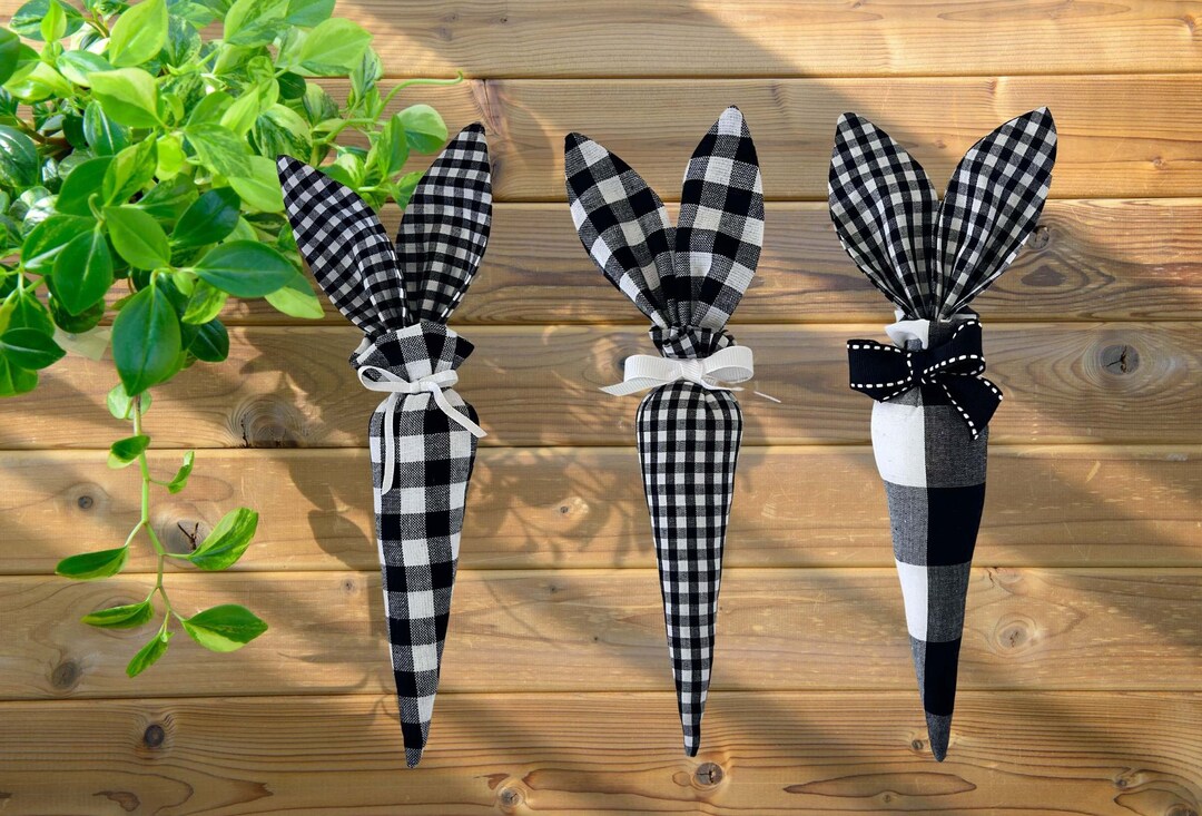 Easter Plaid Fabric Carrot Decorations, Black and White Check Fabric ...