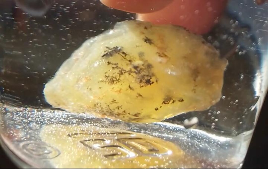 DENDRITIC INCLUSIONS OPAL - Etsy