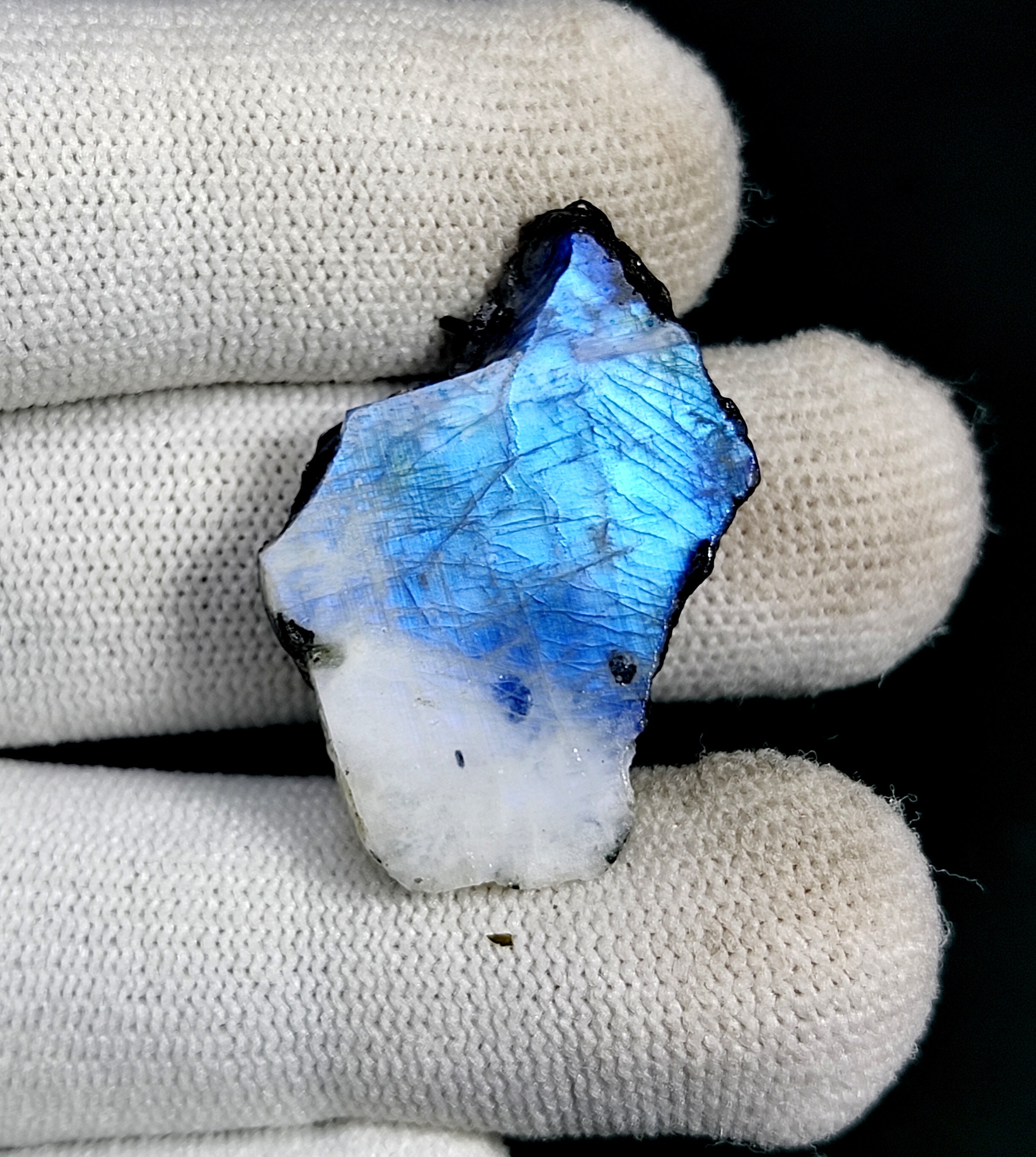 AAA Grade Quality Natural Rare Moonstone Moonstone Rough Blue Moonstone ...