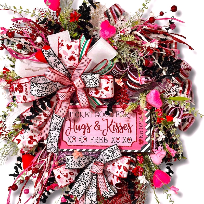 Love Front Door Wreath - Etsy