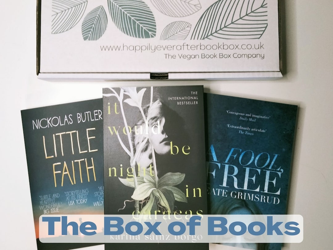 Bookworm Gift Box // Book Gift // Book Box // Bookish Gifts // Mystery ...