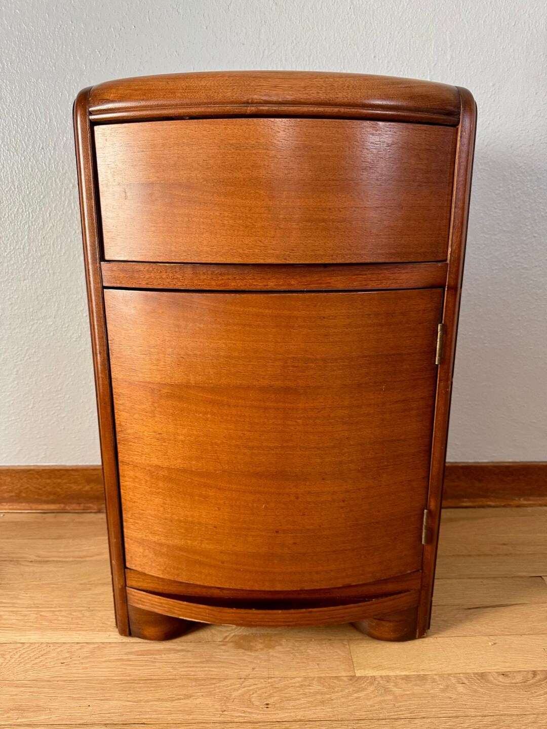 American Streamline Moderne Demilune Nightstand, C. 1930s–40s - Etsy