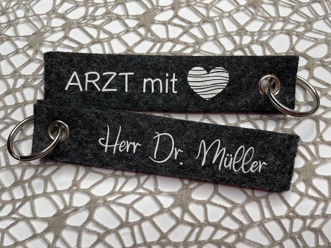 Arzt mit Herz | Ärztin mit Herz | mit Name | Schlüsselanhänger ...