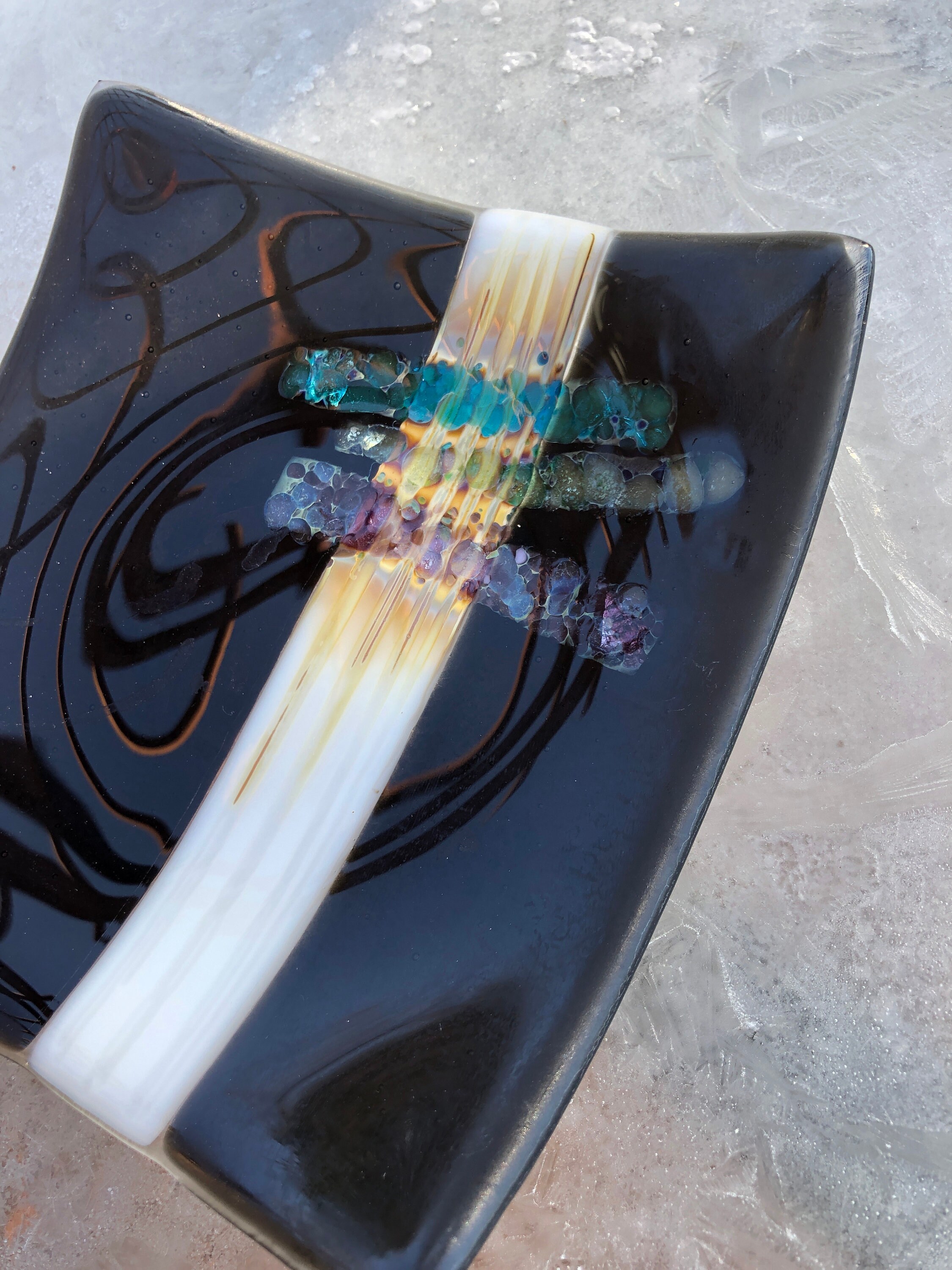 Refractive Glass in Black and White Slump Dish - Etsy