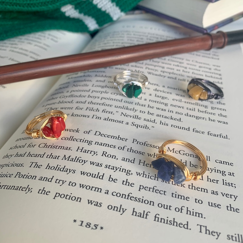 Hogwart Ring - Etsy